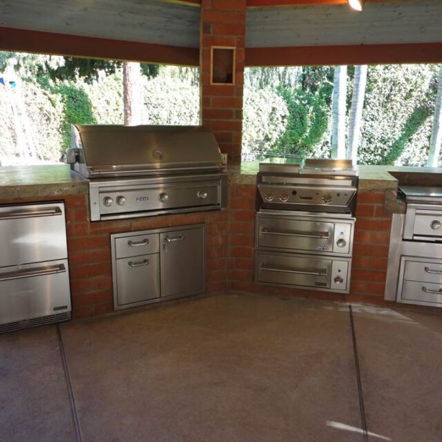 Outdoor Kitchen Gallery - The BBQ Grill Outlet
